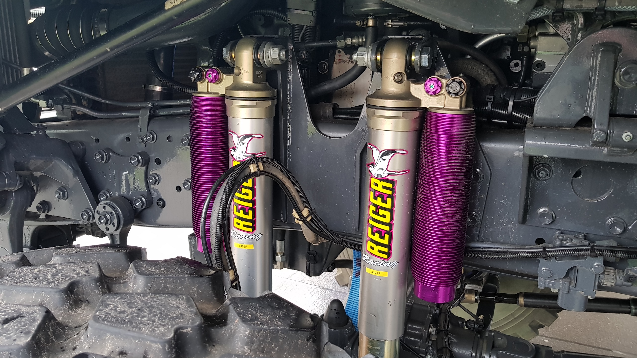 Mercedes-Benz Dakar Zetros gespot in Zwolle - RTV Focus