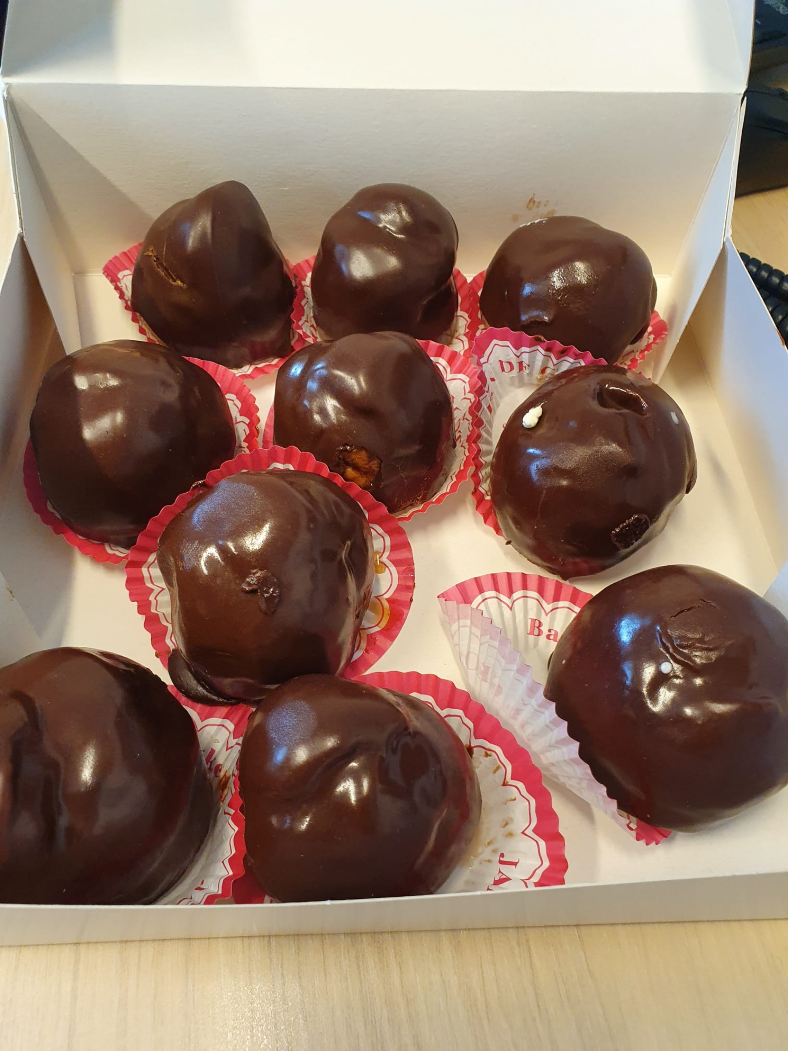 Bossche bollen voor Isala van het Jeroen Bosch ziekenhuis - RTV Focus