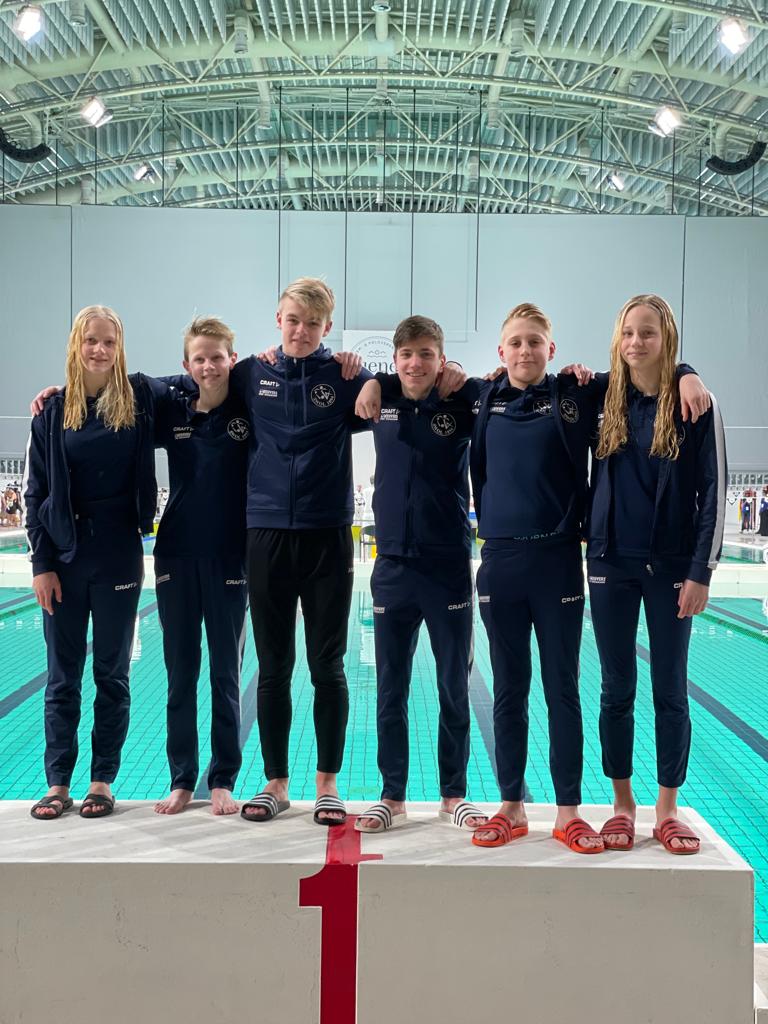 Grote medailleoogst voor Junioren SWOL 1894 op NJK zwemmen - RTV Focus