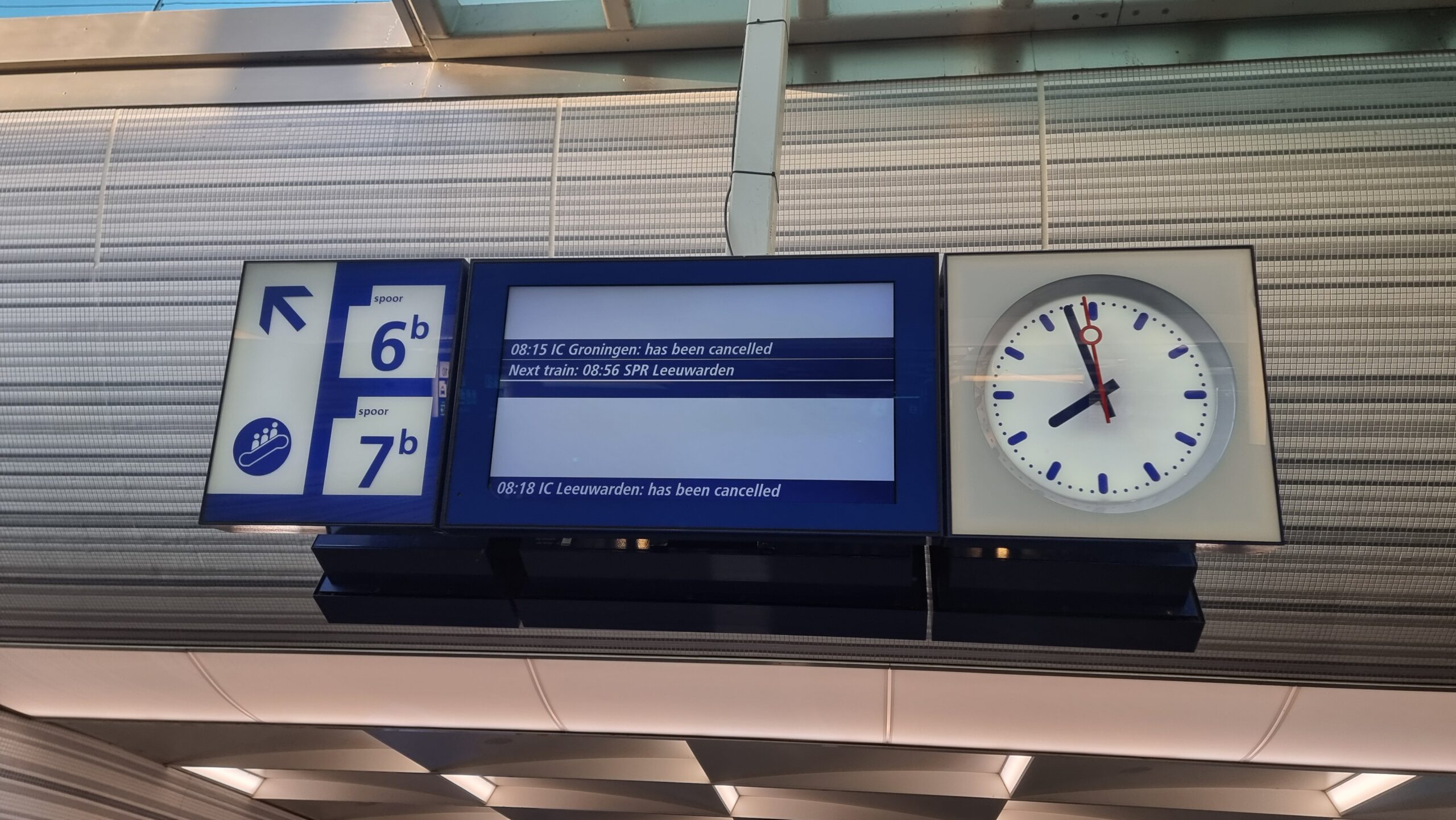 Geen treinen in Noordoost-Nederland door staking bij ProRail - RTV Focus