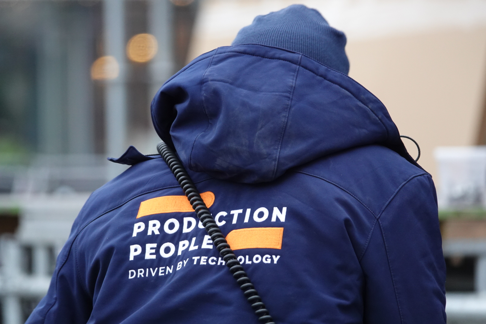 Het Glazen Huis staat! Opbouw Serious Request plein in volle gang - RTV ...